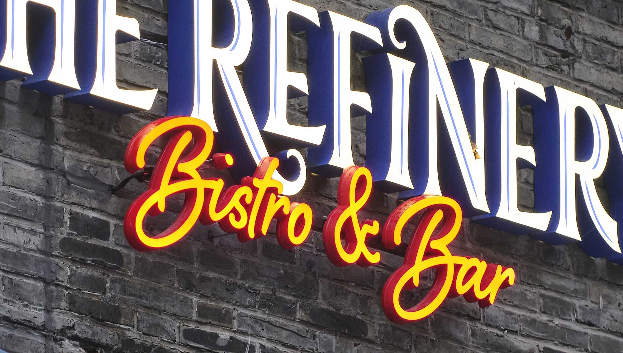The Refinery – Restaurant Rebranding – Thread Design